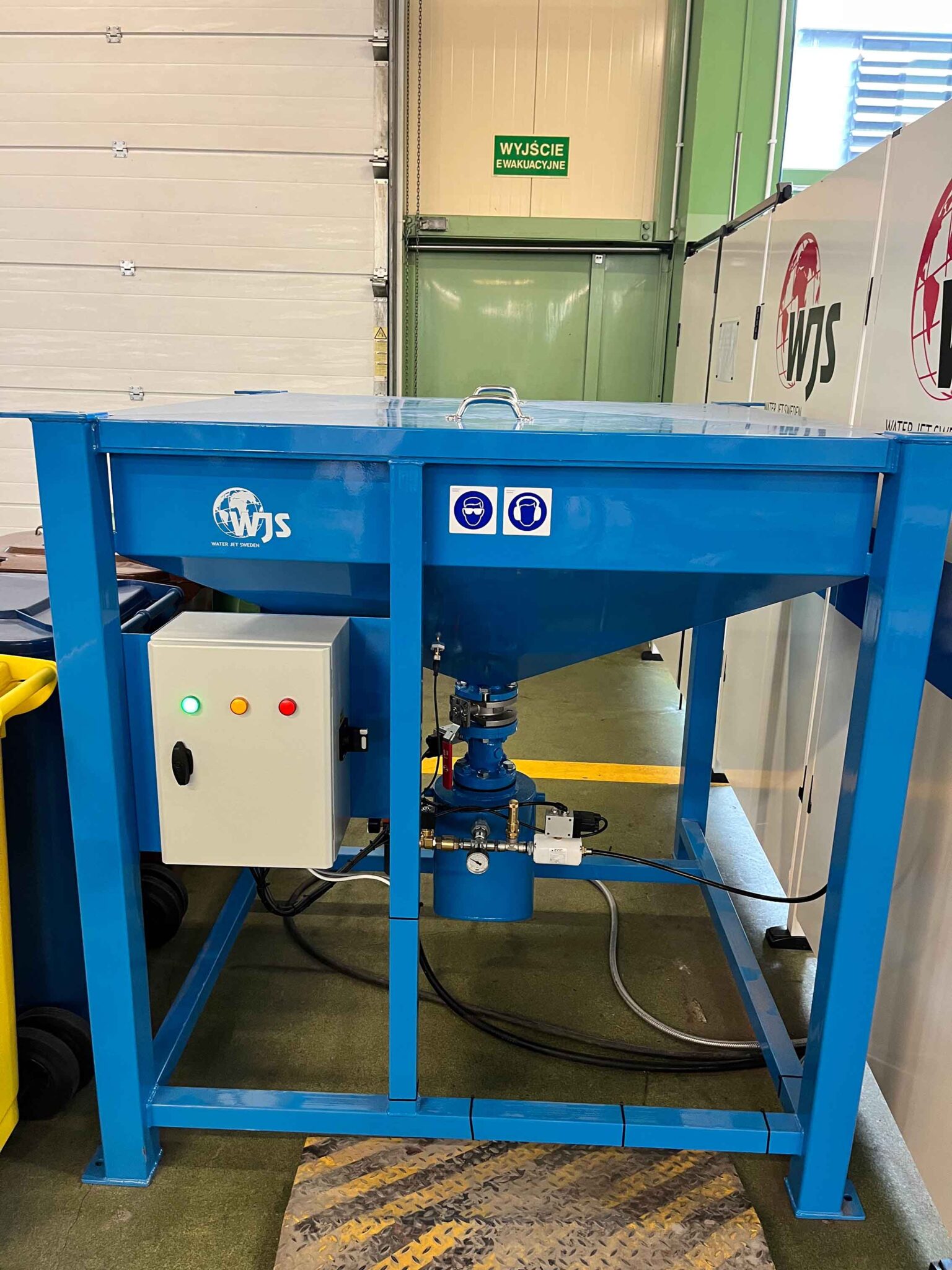 New precision waterjet for medical implant production - Water Jet Sweden